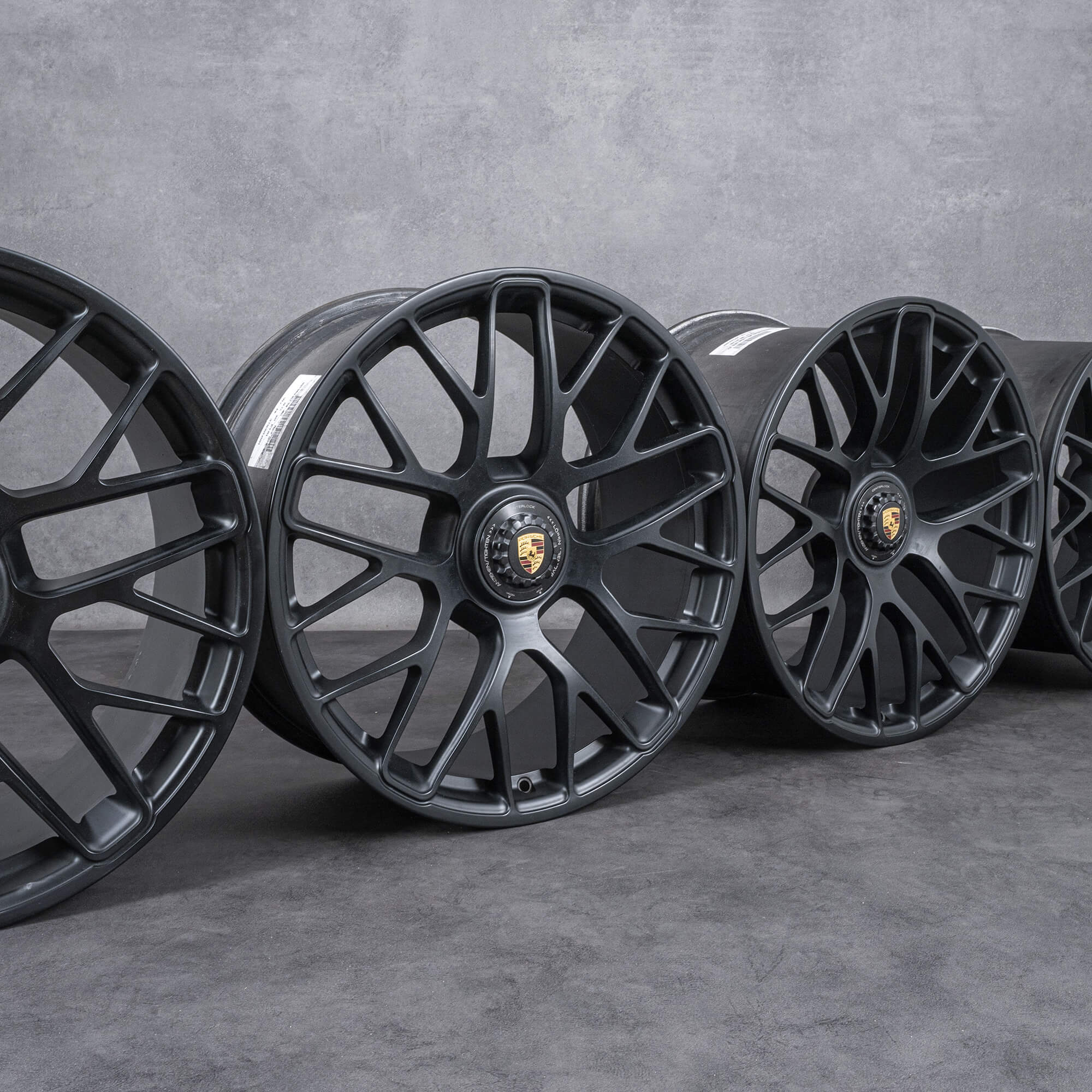 Original Porsche 20 inch 991 GTS rims 99136216234 99136216735 black