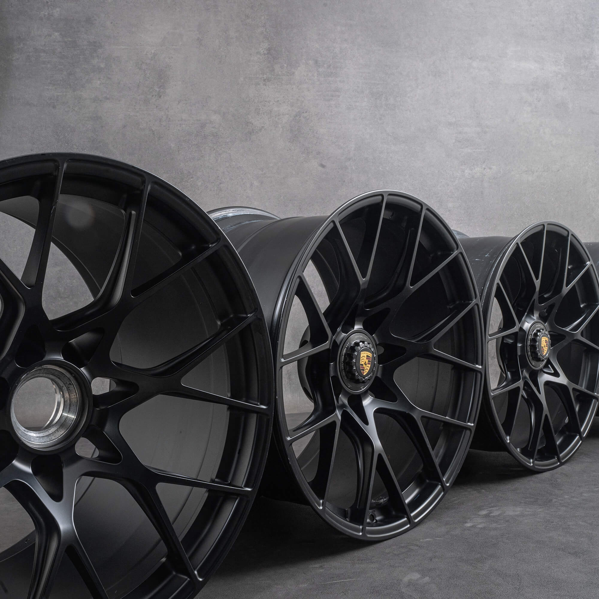 Original Porsche 992 GT3 RS rims 20 21 inch 992044681 aluminum rims black